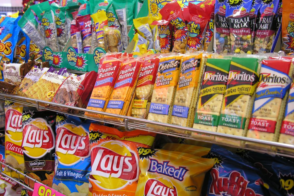18 Snacks That Disappeared from School Lunches