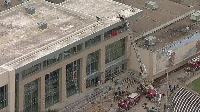 Fire causes damage at Grand Prairie High School