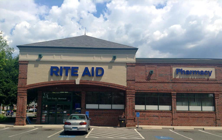 The Del Monte Bankruptcy and Other Brands Going Out of Business