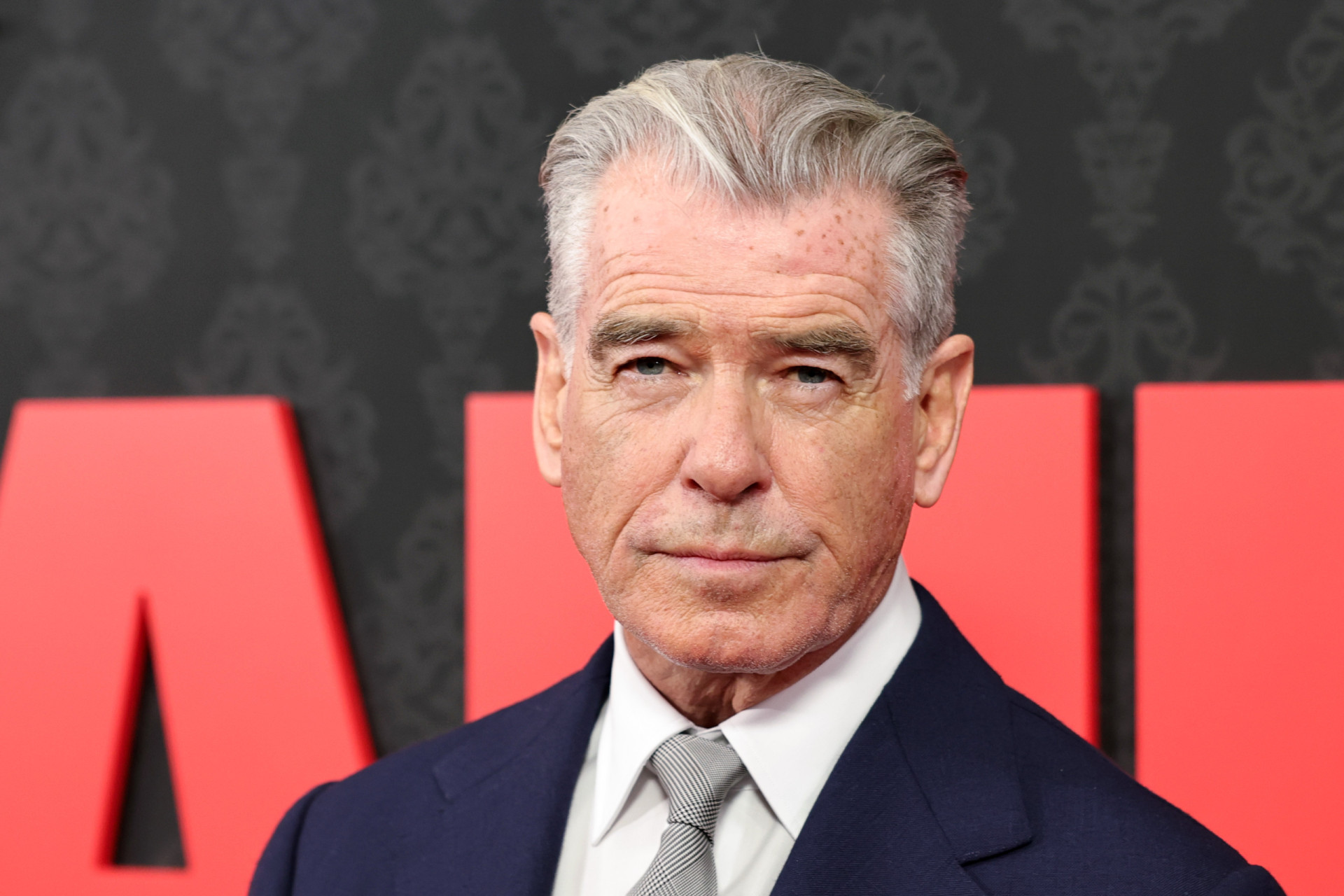 Celebrities who follow their faith religiously