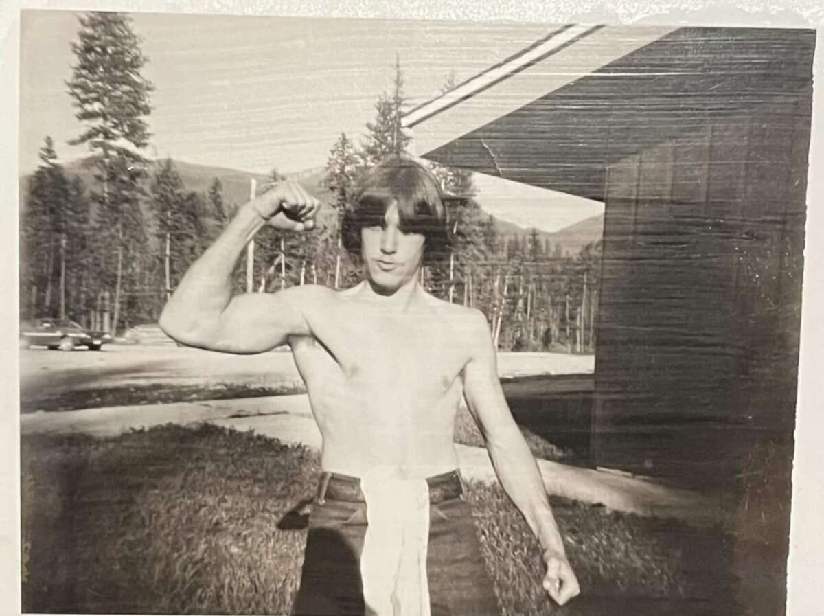 35 Vintage Photos That Perfectly Capture 1975