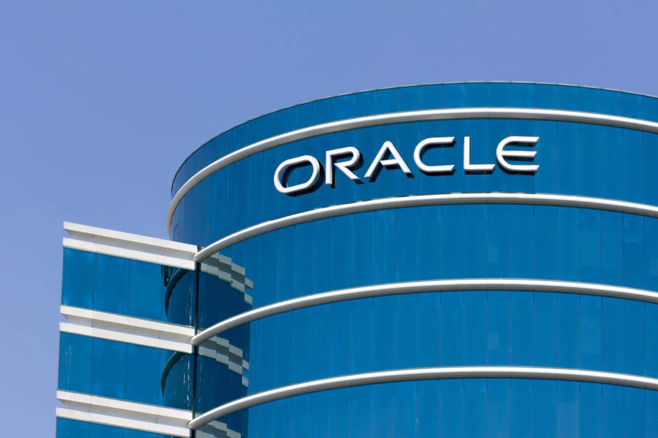 Oracle Names Co-CEOs to Replace Safra Catz. The Stock Rises. Oracle Names Co-CEOs to Replace Safra Catz. The Stock Rises.