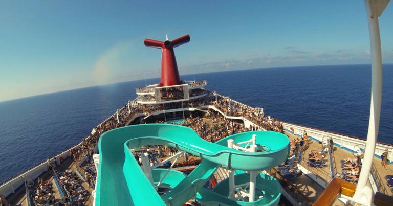 What it Was Like on the Carnival Triumph, Stranded at Sea for 4 Days Without Power