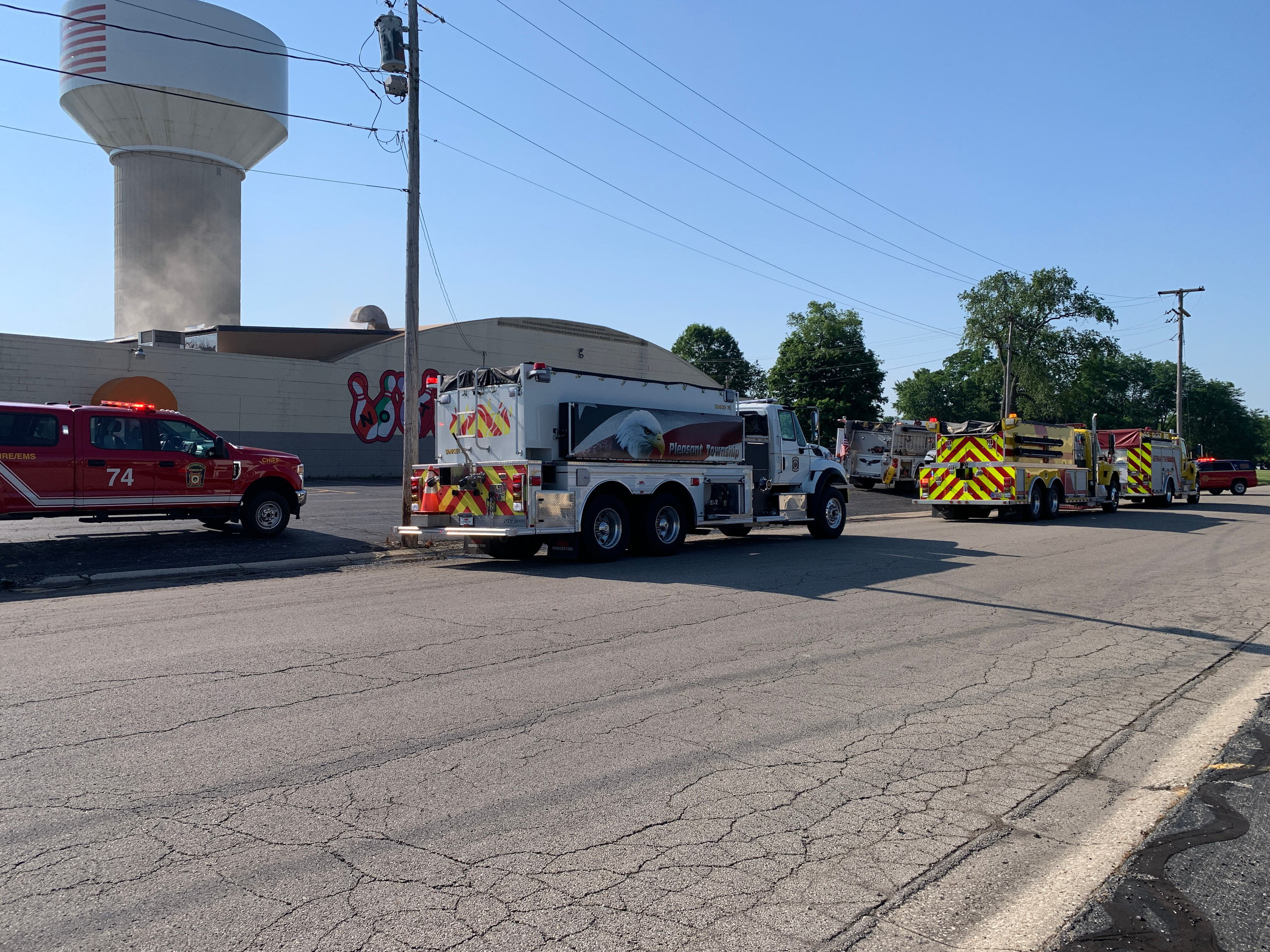'Heartbreaking,' bowling alley announces closure after fire