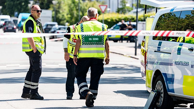 Danish police examine suspicious package delivered to Israeli Embassy ...