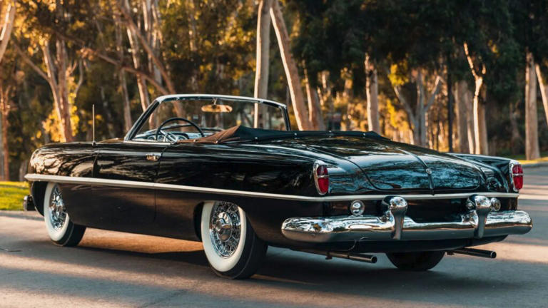 Italian-American Beauty: Dodge Firebomb Concept Car