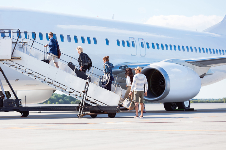 Here’s why we always board flights on the left side of the plane
