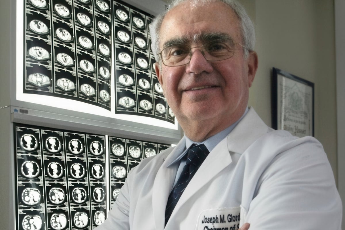 Joe Giordano, surgeon who helped save President Reagan's life after ...