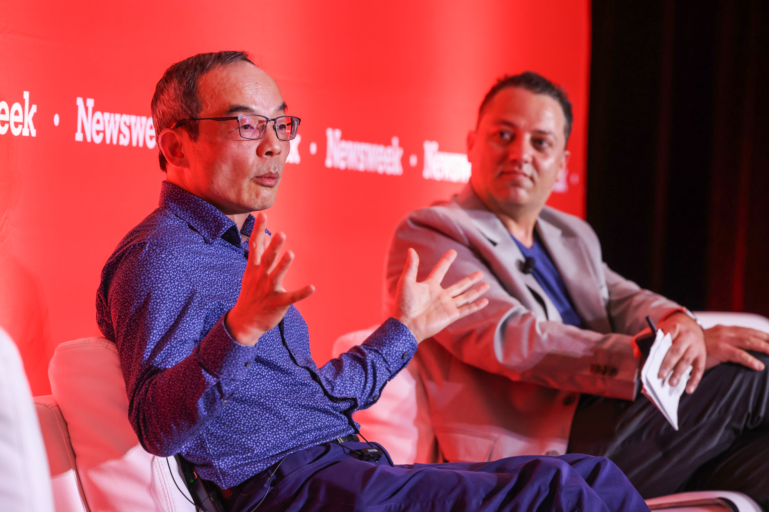 Zoom CTO Says AI Adoption is Happening “Whether You Like it or Not”