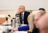 Ciągnik sprzed 50 lat, maluch z 1989 roku. Majątek marszałka i władz ...