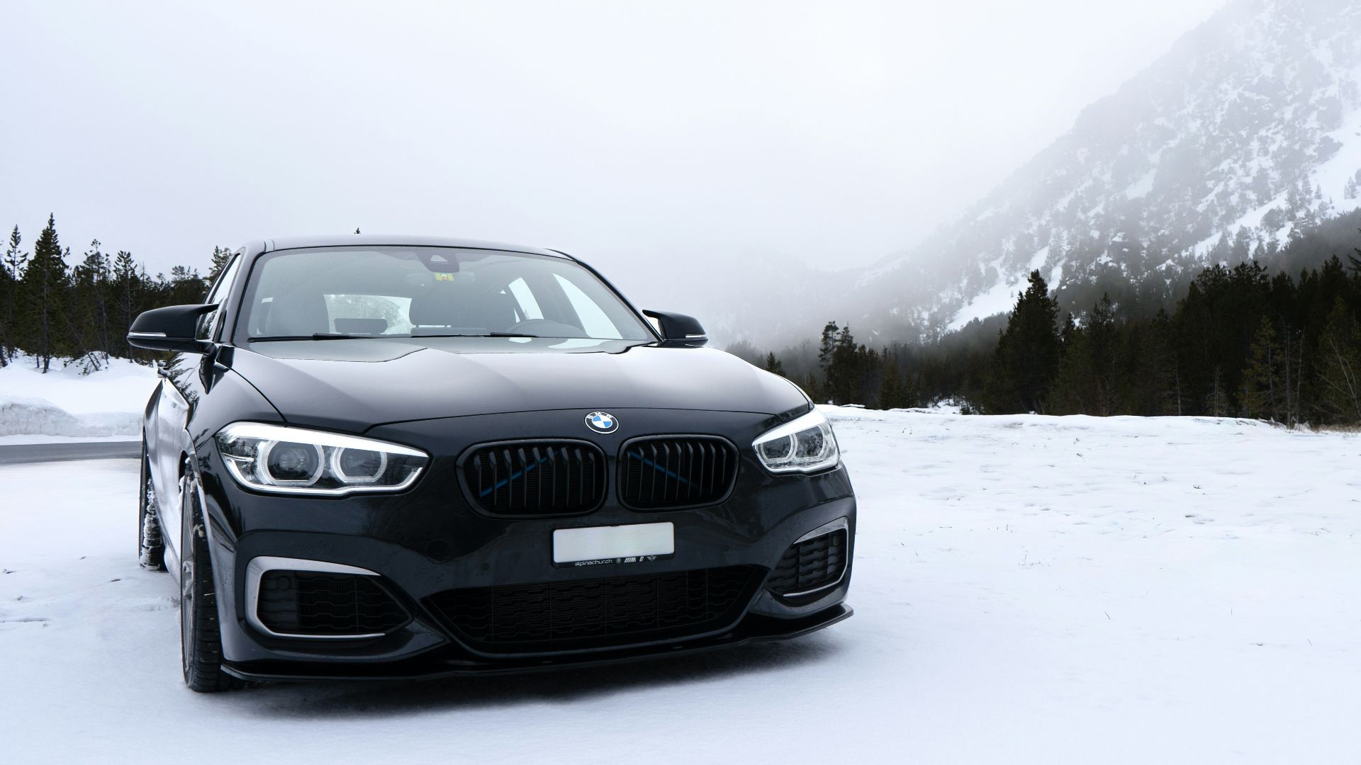 20 Dependable Cars That Can Get You Through Snow