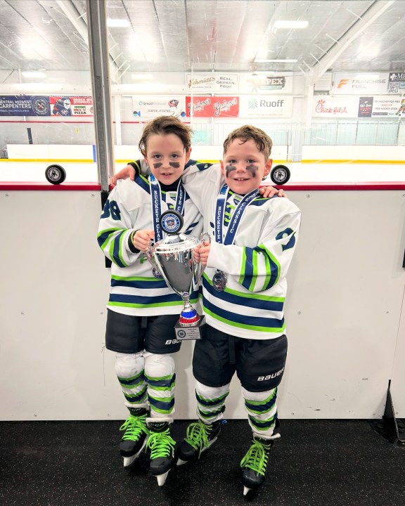 ‘They’re small business owners’: 2 Fort Wayne boys raise thousands for ...