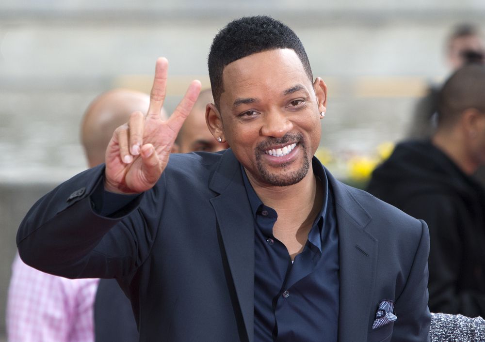Will Smith almost played Neo in The Matrix (& 9 other main character ...