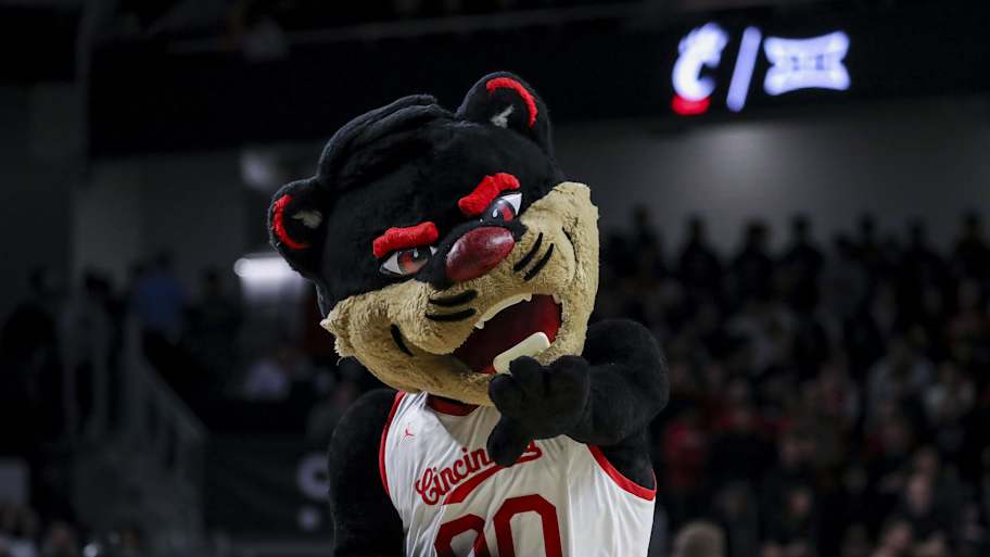 Cincinnati Bearcats Add Bryson Buckingham to Basketball Roster