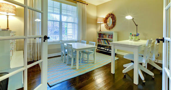 20 best homeschool programs & virtual homeschool curriculum (providers, resources & approaches)