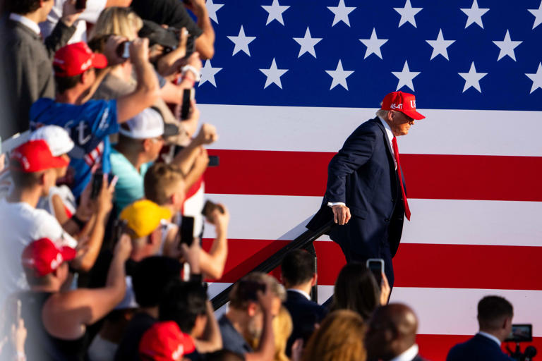 Here's who Trump has endorsed in Iowa's GOP primary races