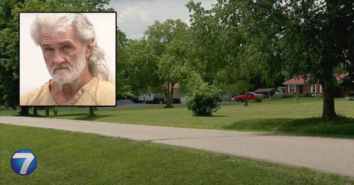 'Emotional' man who killed mother on motorcycle with machete drew map ...