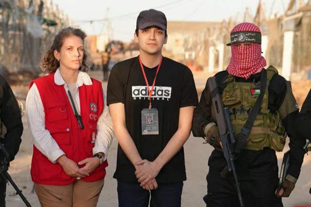 Freed hostage Edan Alexander welcomed at White House, reveals his ...