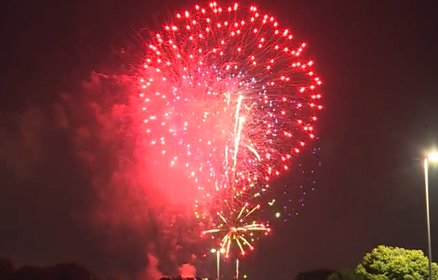 Germantown lights up July 4th at its ‘Fireworks Extravaganza’