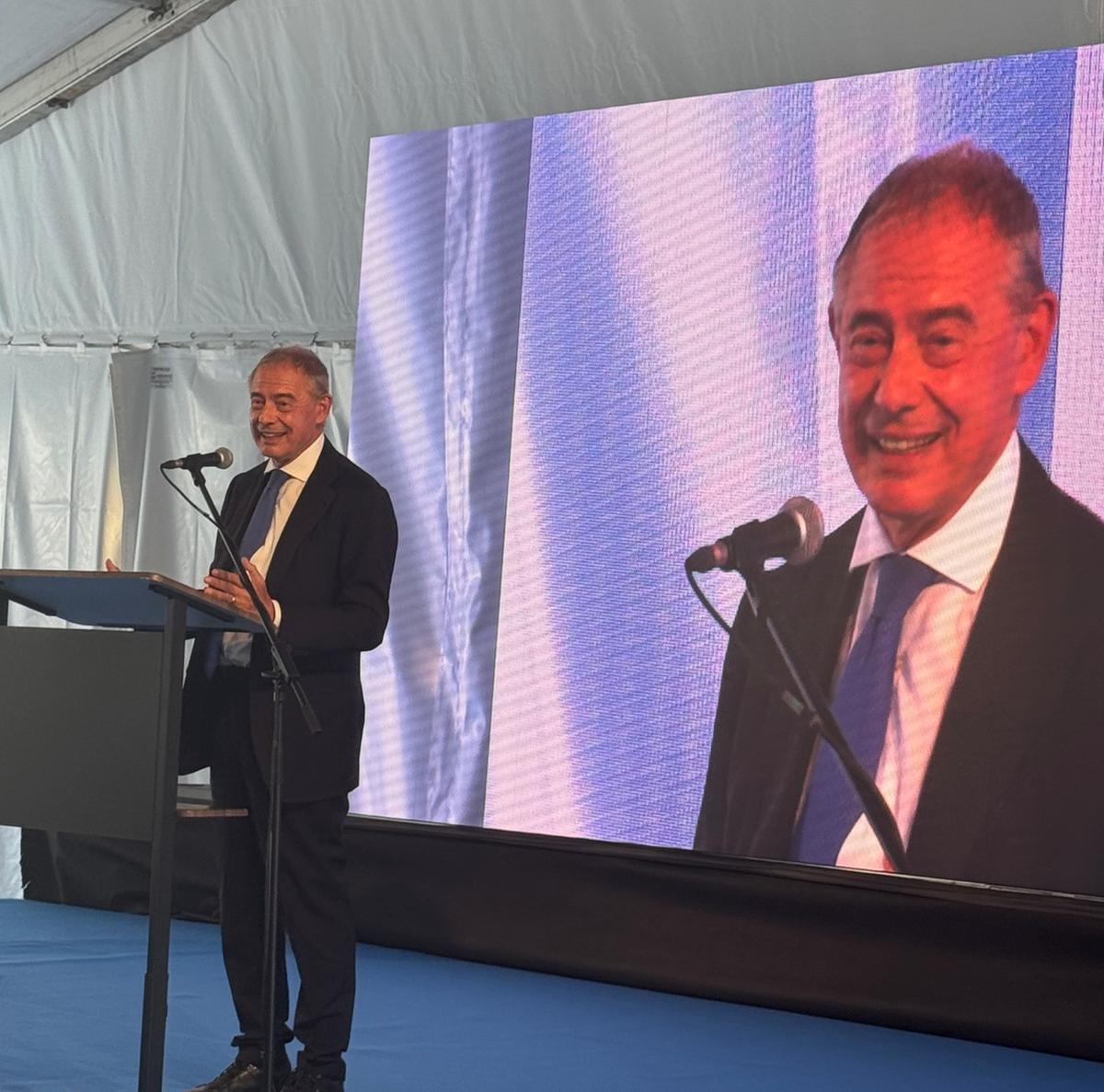 Il ministro Adolfo Urso festeggia 80 anni di Calzaturificio Soldini