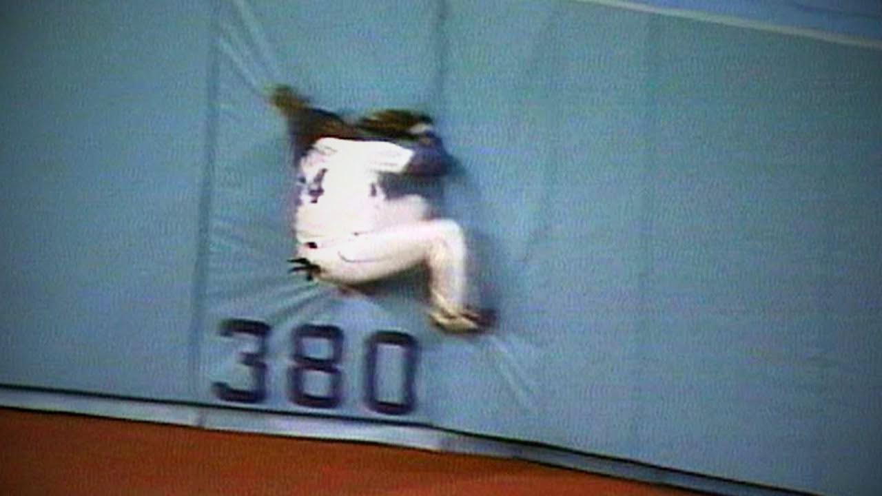 Top 10 Greatest Catches in MLB History