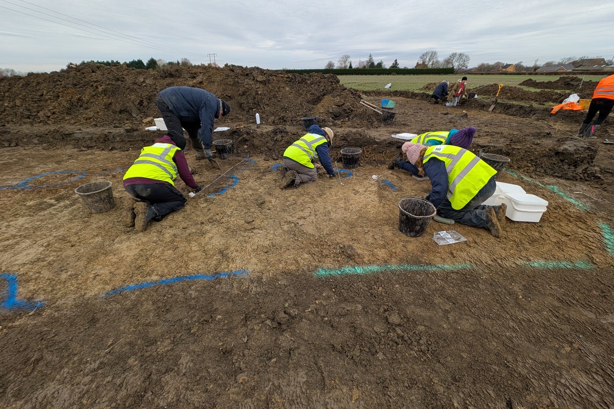 How a detectorist’s unearthed Roman swords helped find Iron Age settlement