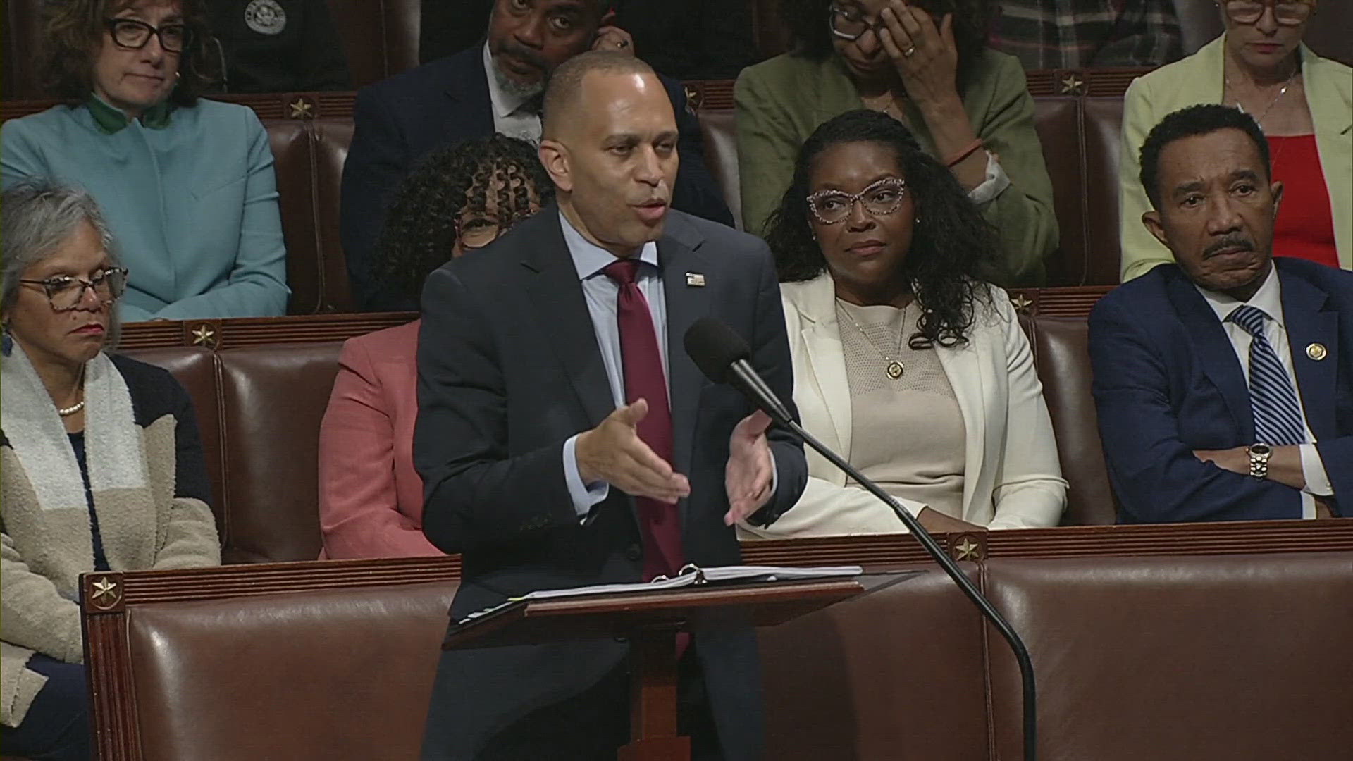 Hakeem Jeffries Breaks Record For Longest Speech On House Floor