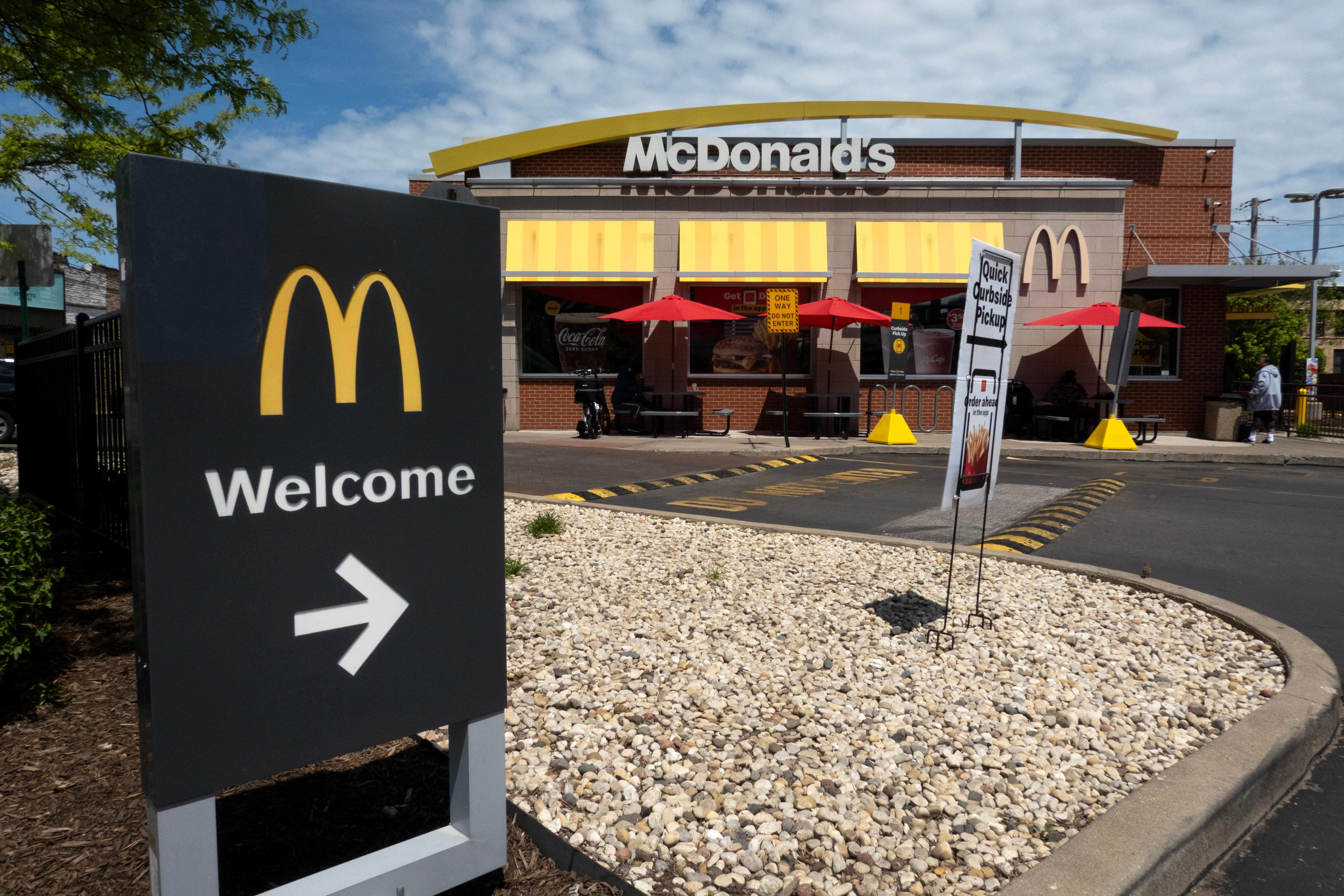 When does the Snack Wrap return? Here's when the McDonald's favorite is ...