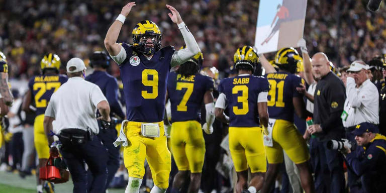 Elite 2027 QB breaks down recent Michigan football visit