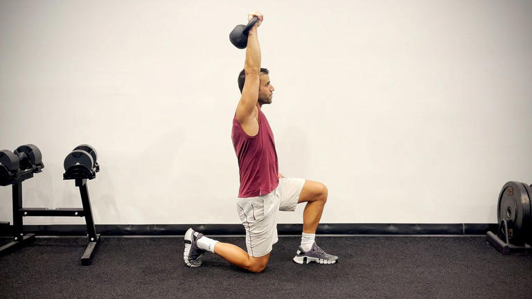 L'allenamento con le kettlebell per la parte superiore del corpo e il core