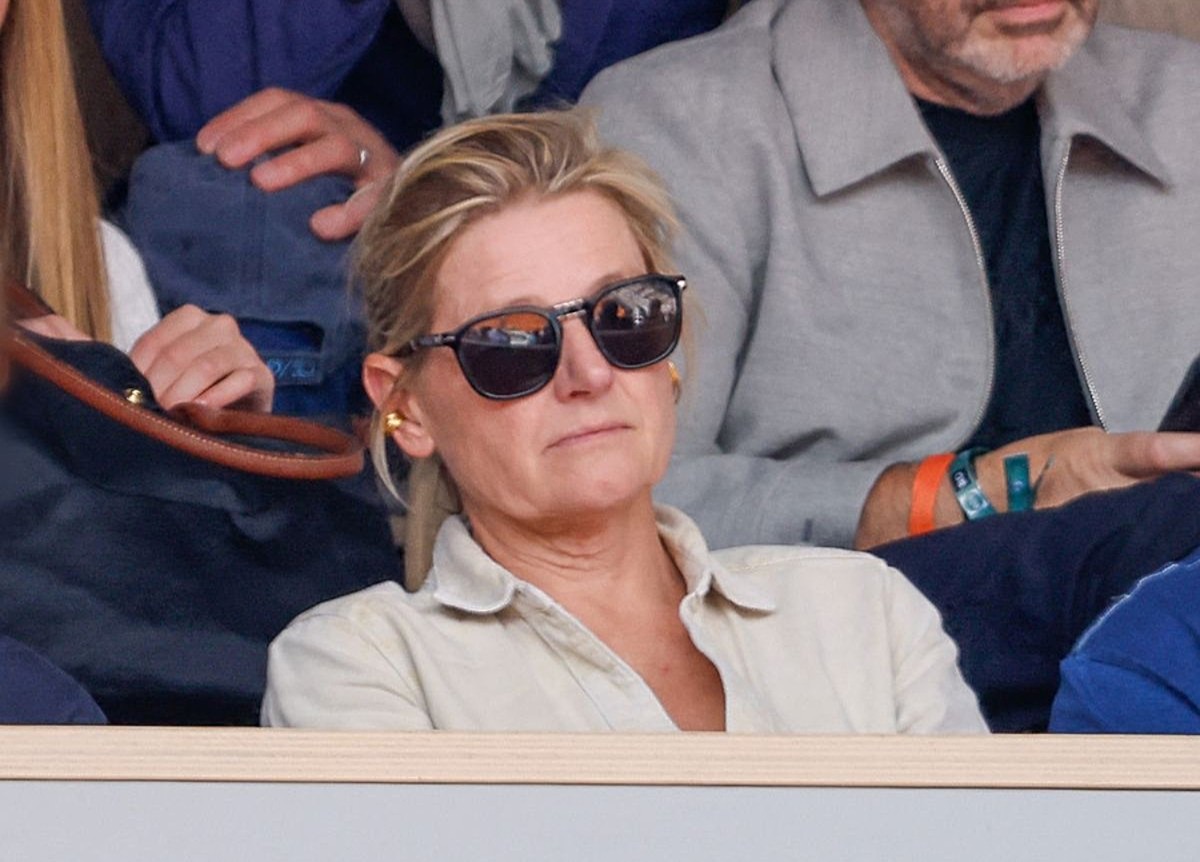 C à vous : Anne-Elisabeth Lemoine prête à lever le pied ? L’émission va ...