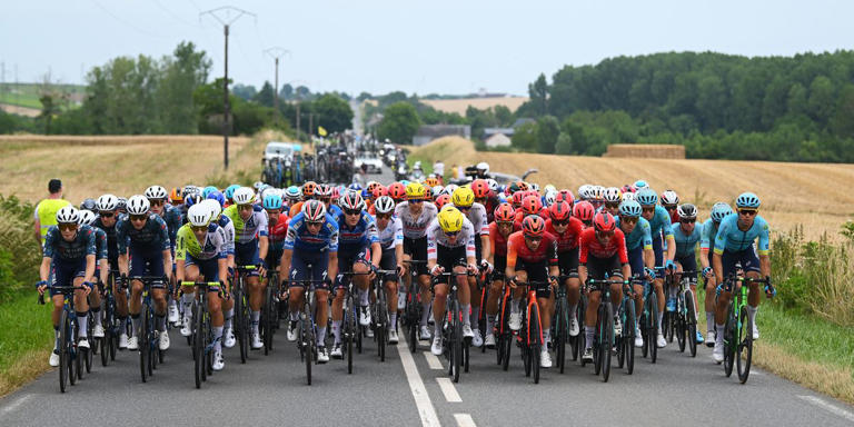 The 2025 Tour de France Has An Added Twist...The Relegation Line For ...