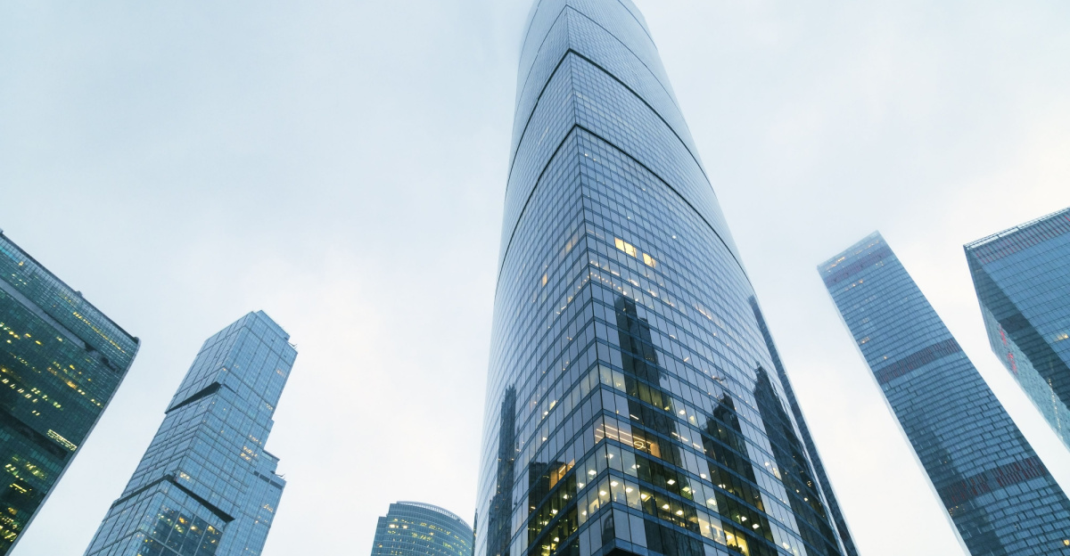 Putin’s friend under pressure at home: 38.000 sign letter of support ...