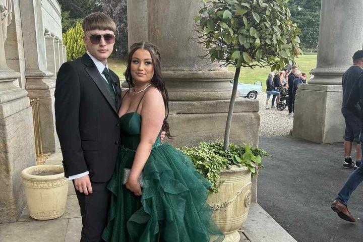 30 class pictures as Year 11 leavers at Hartlepool's Manor Community ...