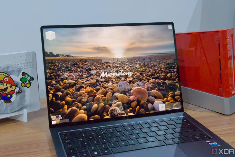 Microsoft finally adds a Windows 11 lock screen feature that should ...