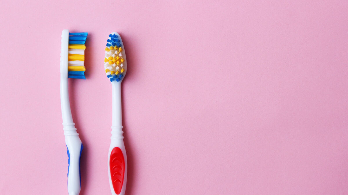 Il avait avalé une brosse à dents : un homme opéré en urgence 52 ans ...