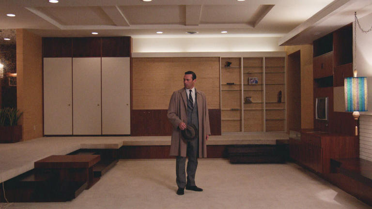 6 Secrets From Mad Men’s Midcentury-Modern Sets