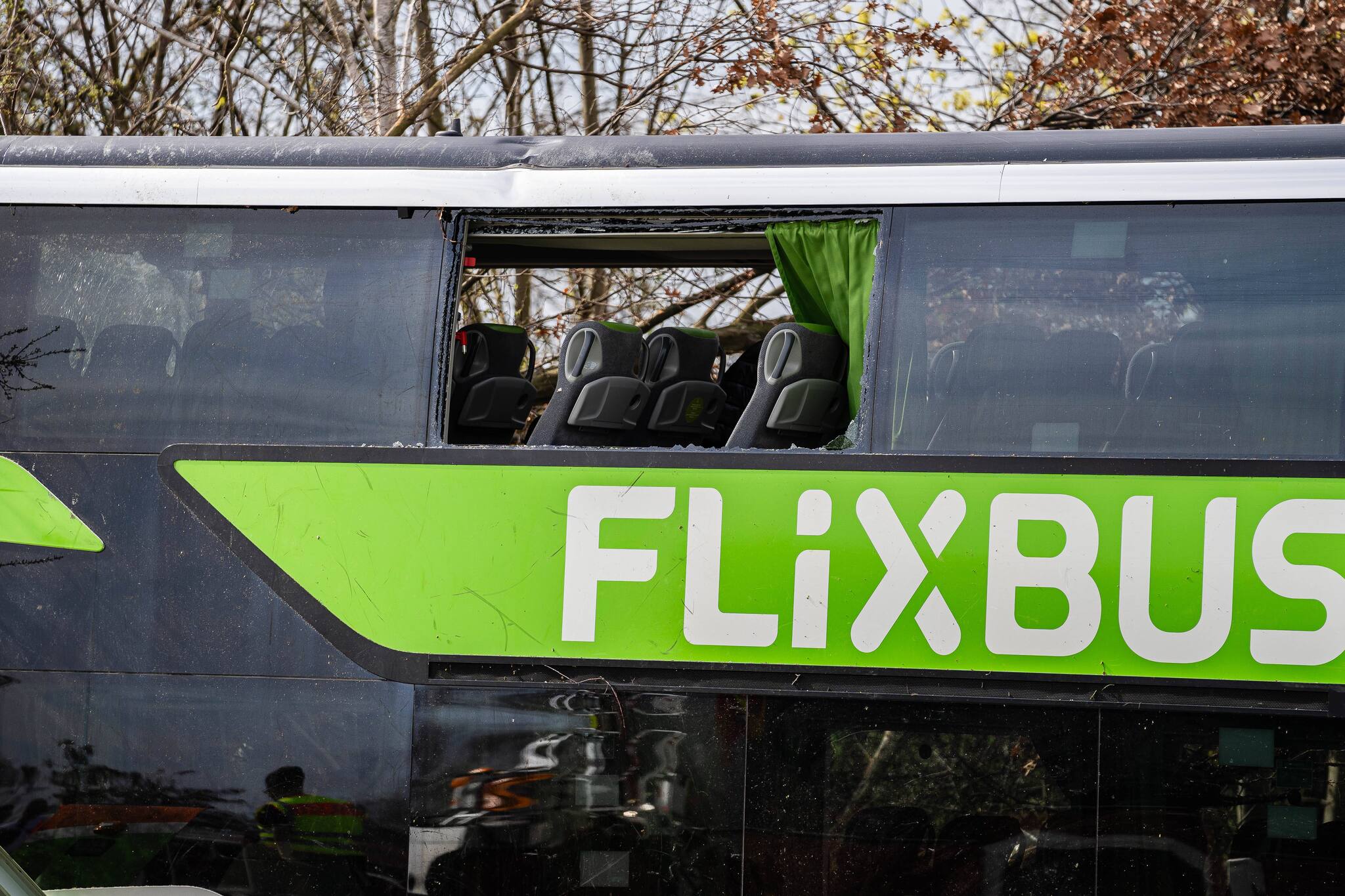 Flixbus-Unfall auf der A19: Wie sicher sind Reisebusse?