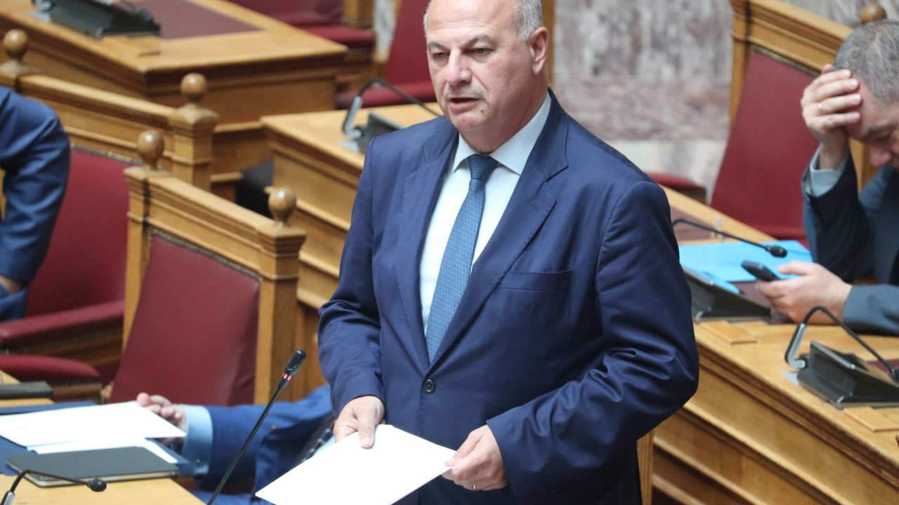 Τσιάρας στη Βουλή: Οικειοθελείς αποχωρήσεις από βιολογικά προγράμματα ...