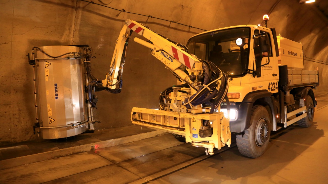 Underground Tunnels May Link Continents
