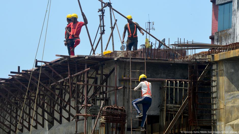 Working regulations under the scorching sun