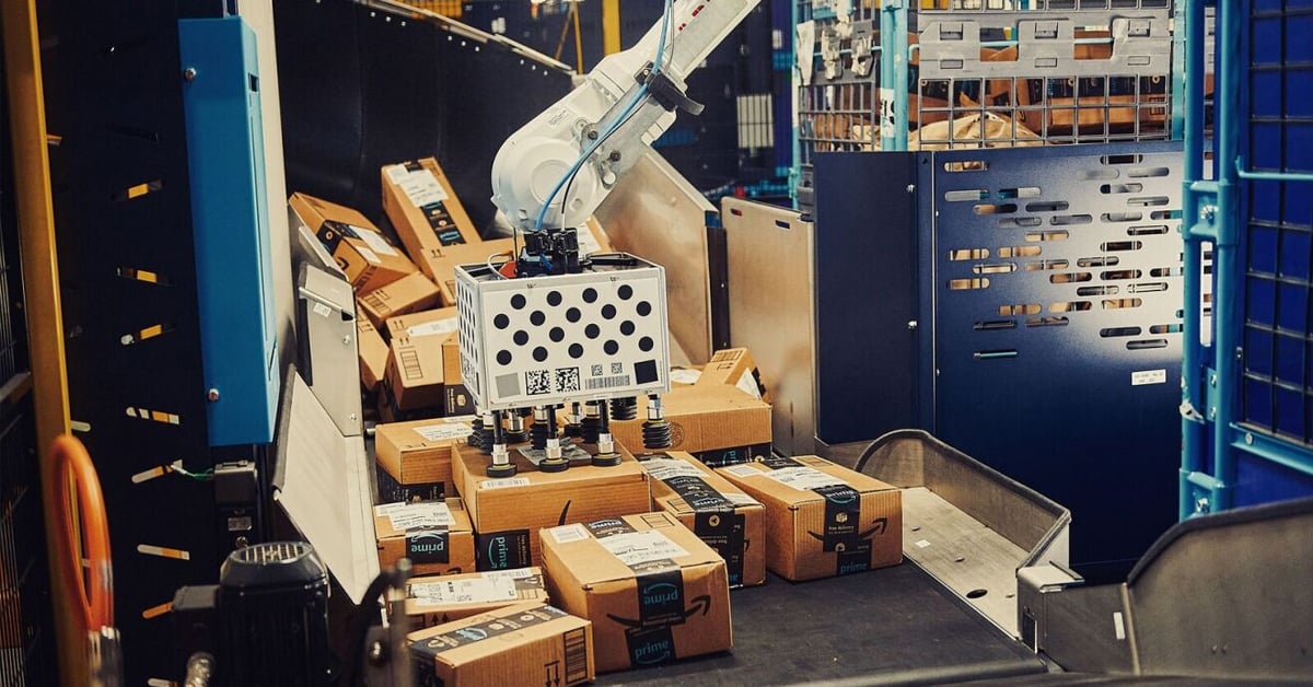 Amazon Deploys 1 Million Robot Workers
