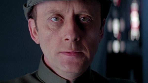 Murió Kenneth Colley, el recordado Almirante Piett de Star Wars