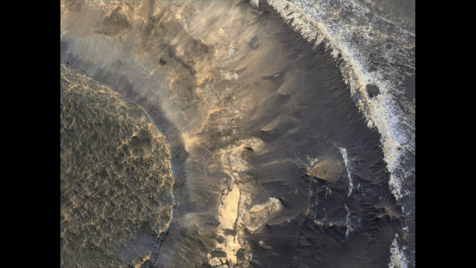 Could signs of Mars life be hidden in its thick layers of clay?