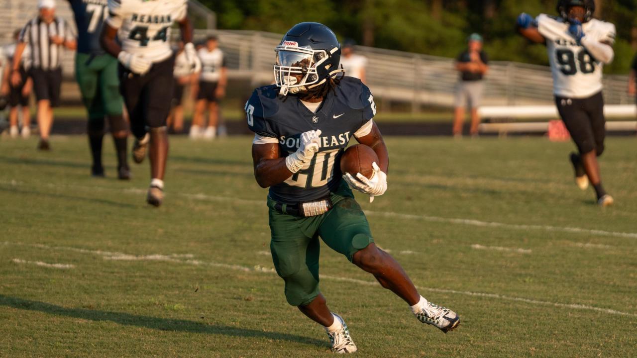 Southeast Raleigh RB Christian Freeman is NC State's first commit for ...