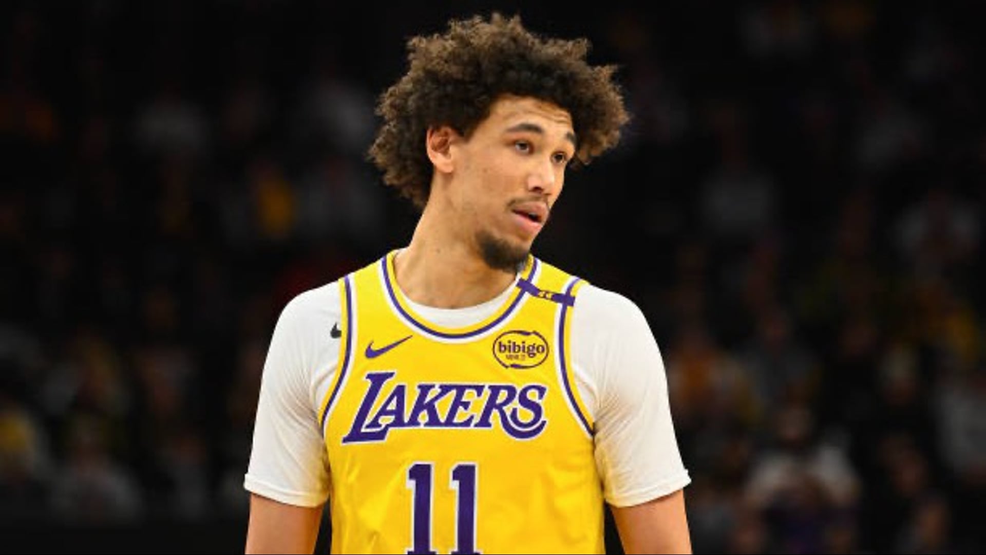 Hayes Agrees One-Year Deal To Return To Lakers