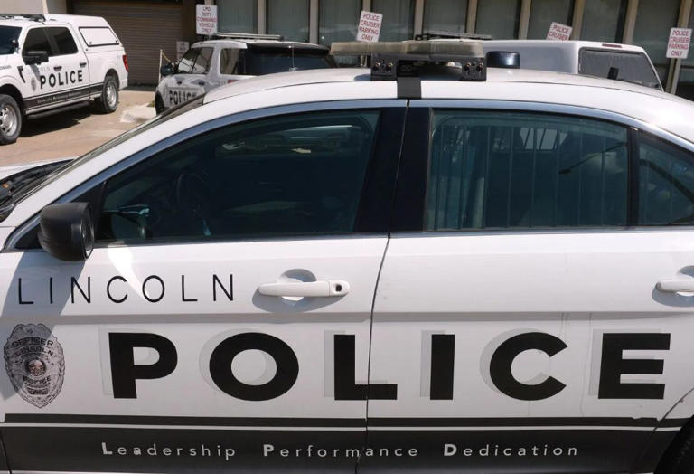 Man dies by suicide in Lincoln Police cruiser