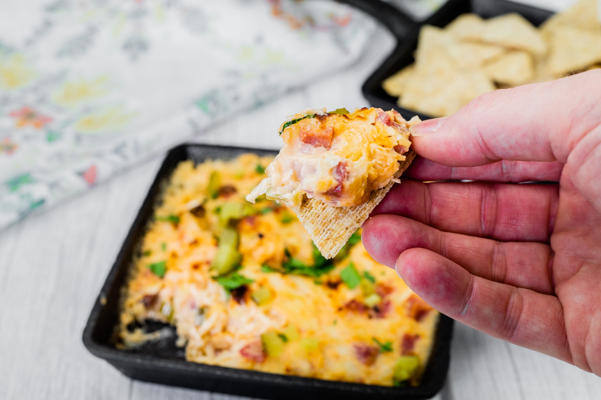 31 game day bites that keep everyone busy between plays