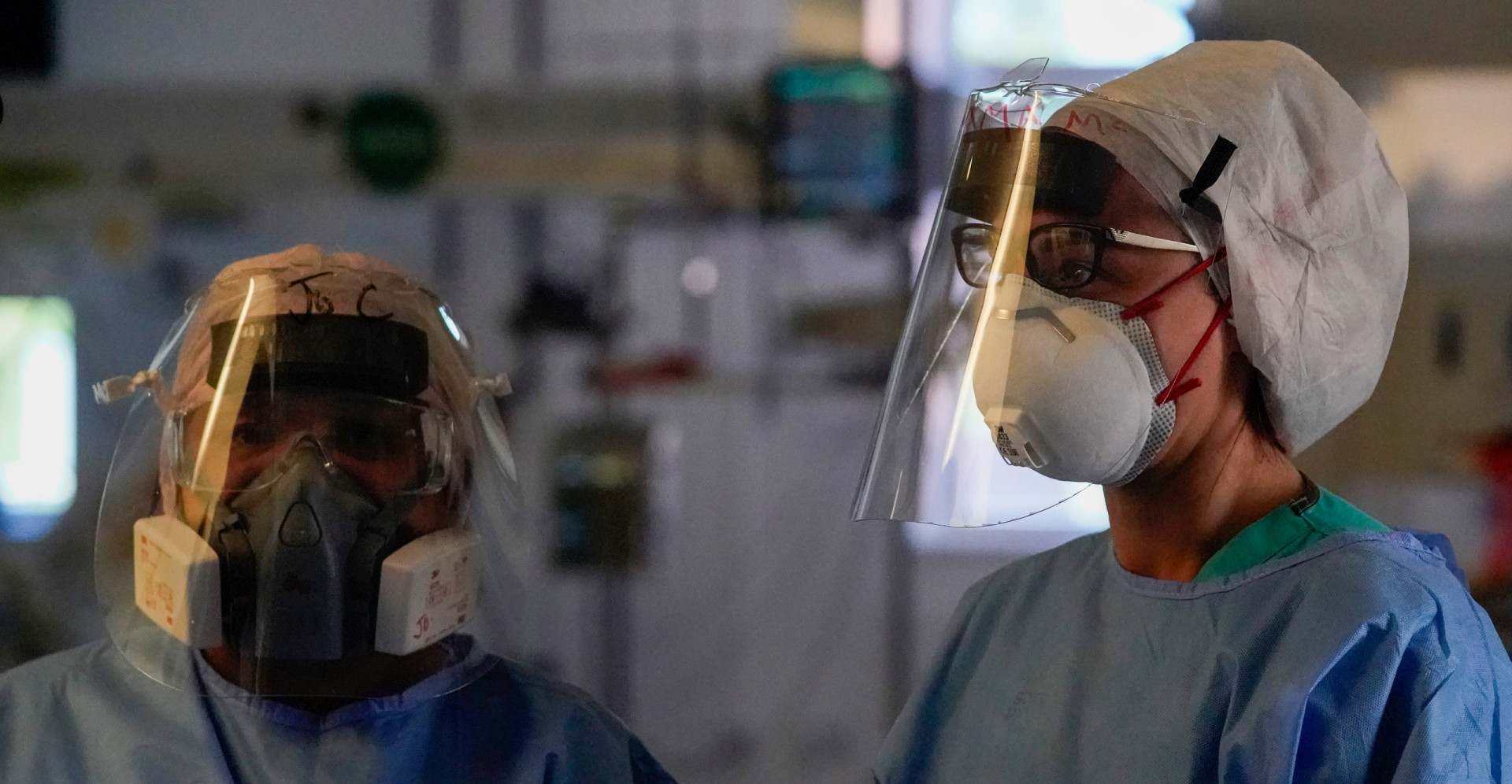 'Stratus': Nova variante de COVID se espalha no Reino Unido