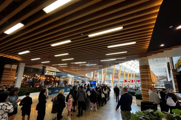 Huge queue pictured outside new 'viral' venue at Glasgow's Silverburn